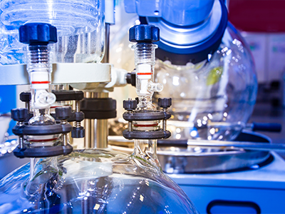 Design and Simulation of a New Biomedical Production Process | Simio